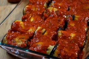 ΡΟΛΑ ΜΕΛΙΤΖΑΝΑΣ ΜΕ ΚΙΜΑ | Foodprints