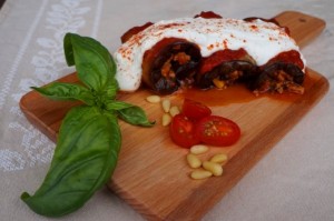 ΡΟΛΑ ΜΕΛΙΤΖΑΝΑΣ ΜΕ ΚΙΜΑ | Foodprints